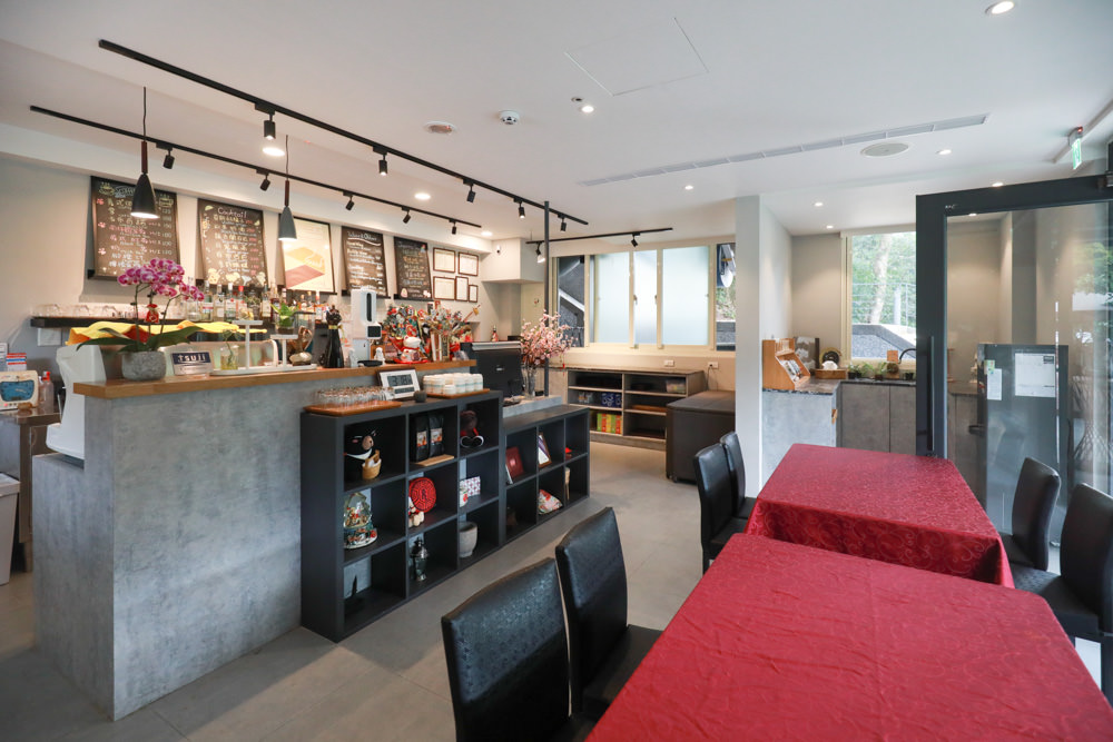 新北烏來溫泉住宿｜烏來足立司拉Sla Ulay溫泉會館、梯田溫泉背包客旅店、寵物友善飯店民宿、房間私人湯屋 – 洛基小聿媽