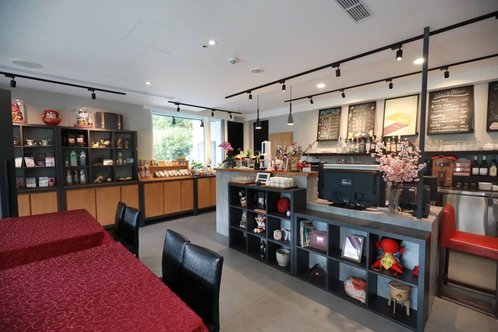 新北烏來溫泉住宿｜烏來足立司拉Sla Ulay溫泉會館、梯田溫泉背包客旅店、寵物友善飯店民宿、房間私人湯屋 – 洛基小聿媽